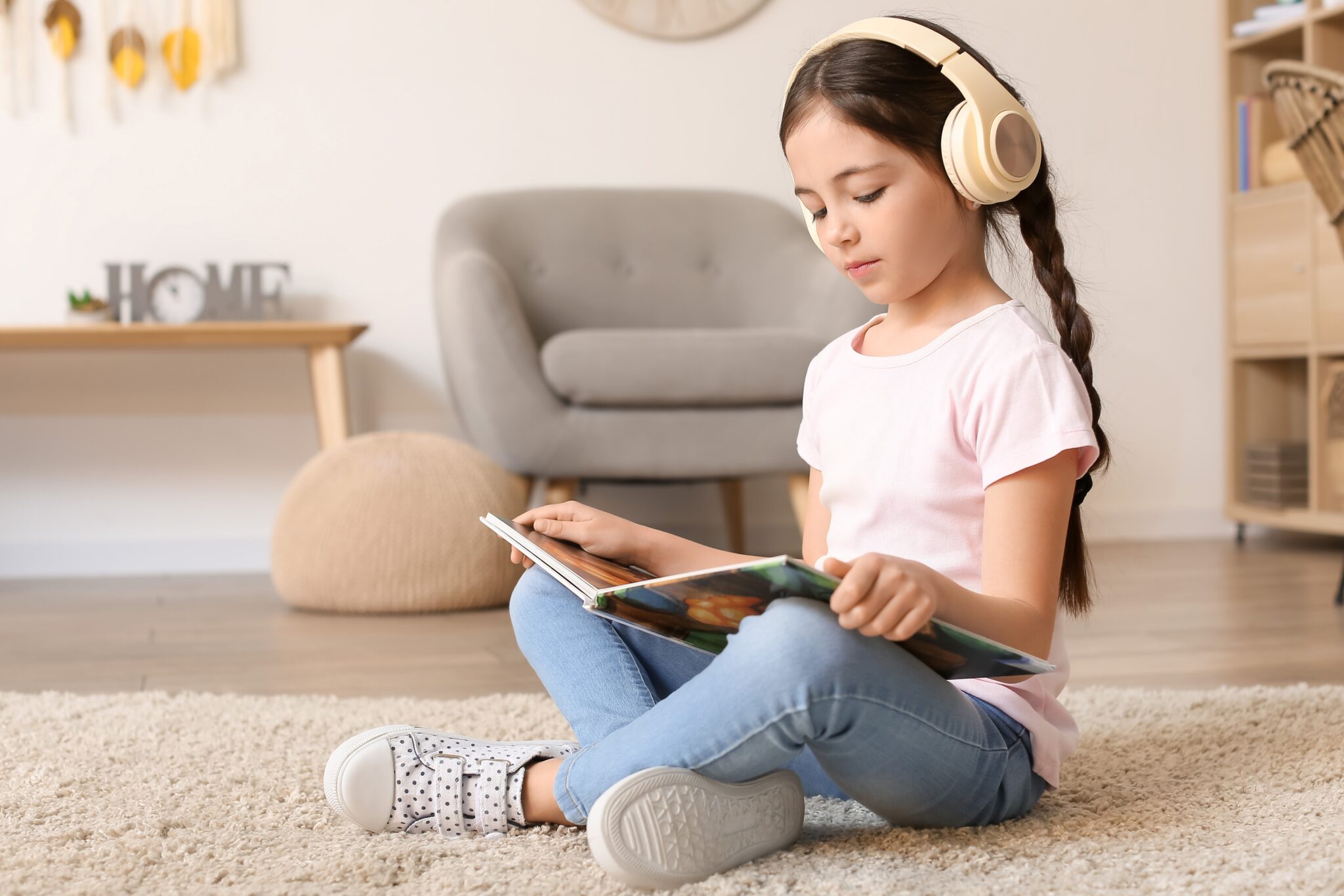 Listening Comprehension: The Crucial Role of Auditory Memory in Reading ...